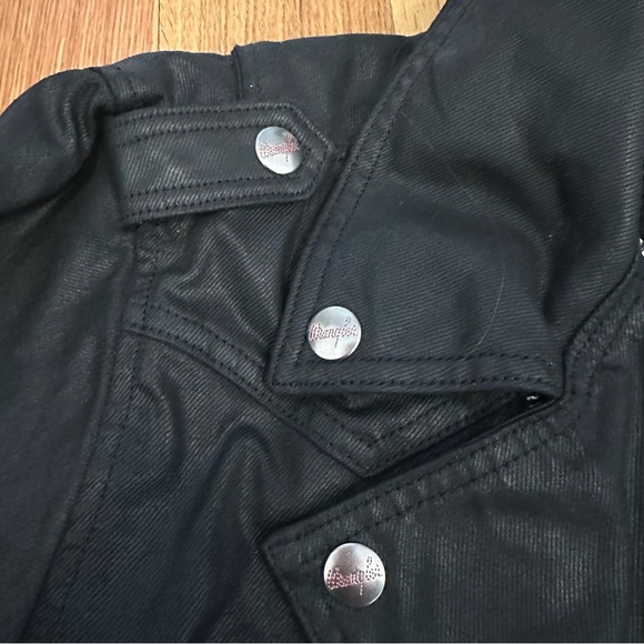 Wrangler | Jackets & Coats | Nwt Wrangler X Fender Womens Cropped Moto ...